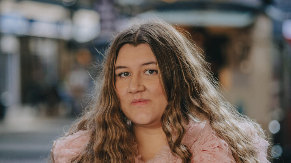 Workshop and Q&A with Elle McNicoll | BookTrust